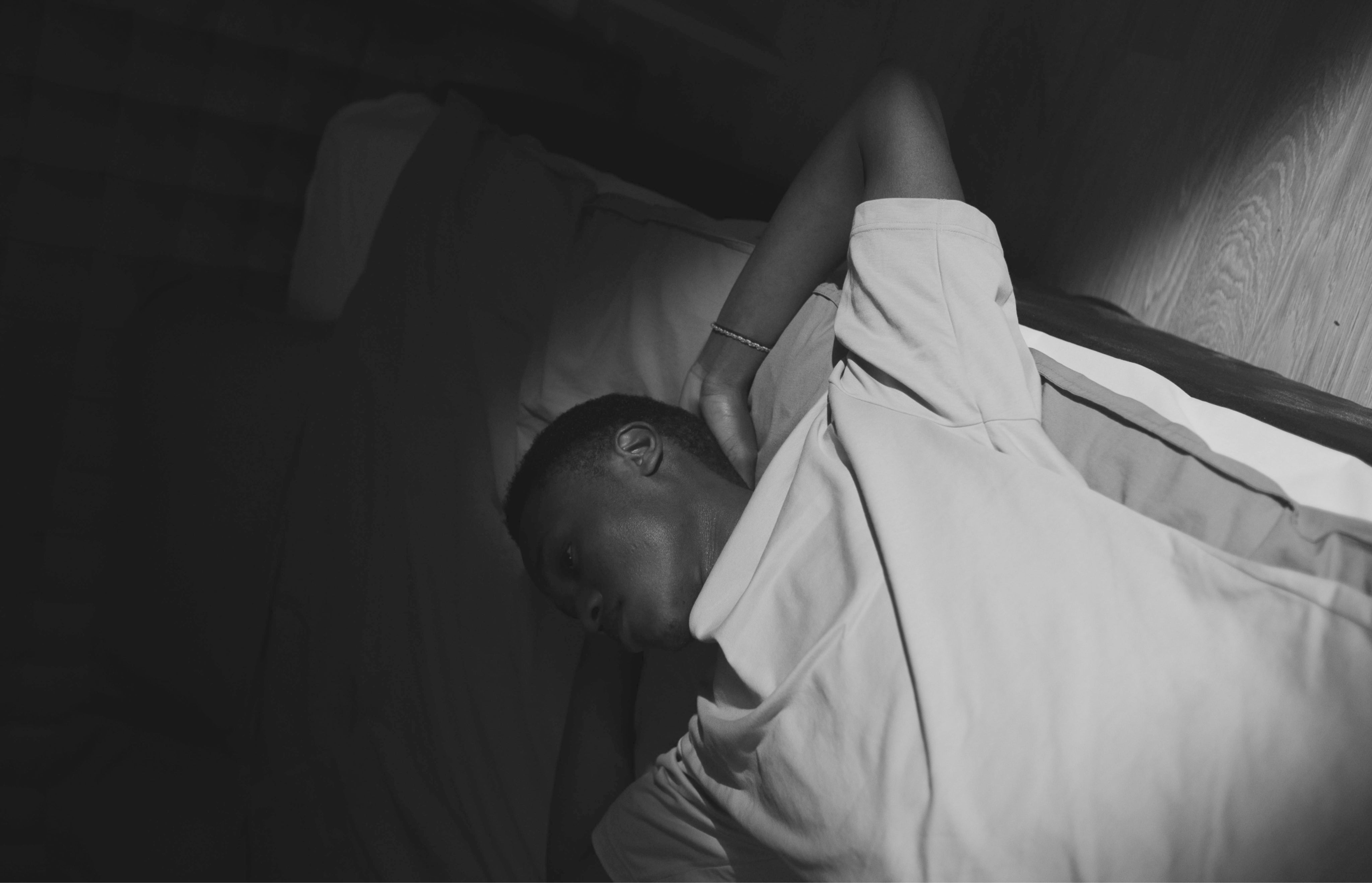 How Does Your Body Recover When You Sleep? – PILLAR Performance MN GmbH